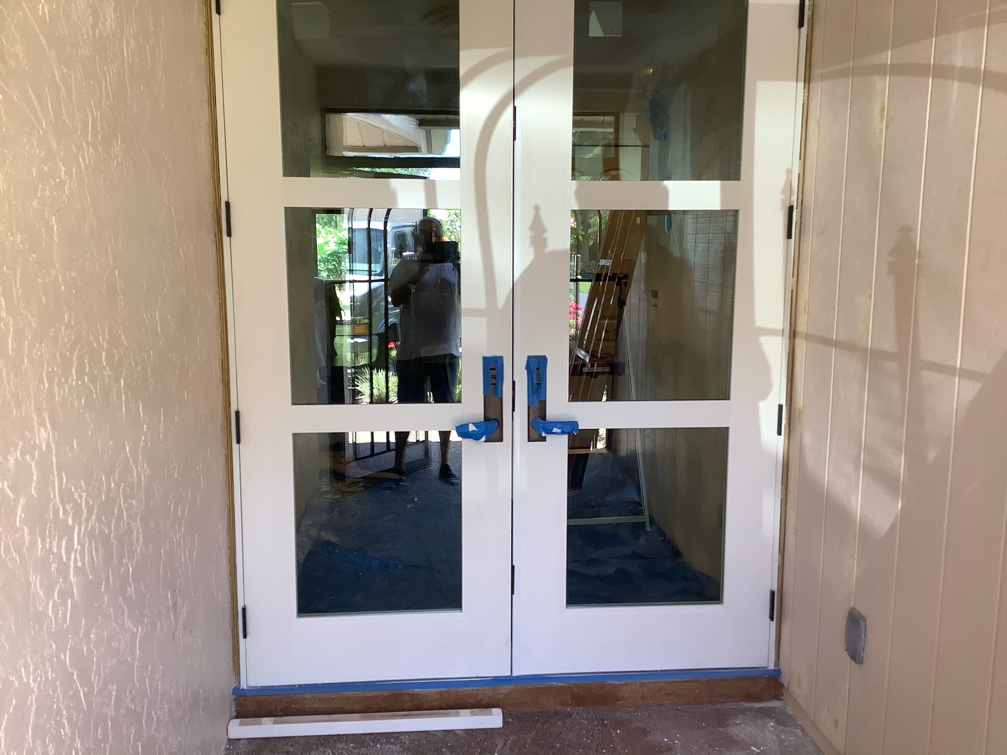 Pemko 8451AQ 72in. Mill Finish Aluminum Outswing Fixed Bumper Sill ...